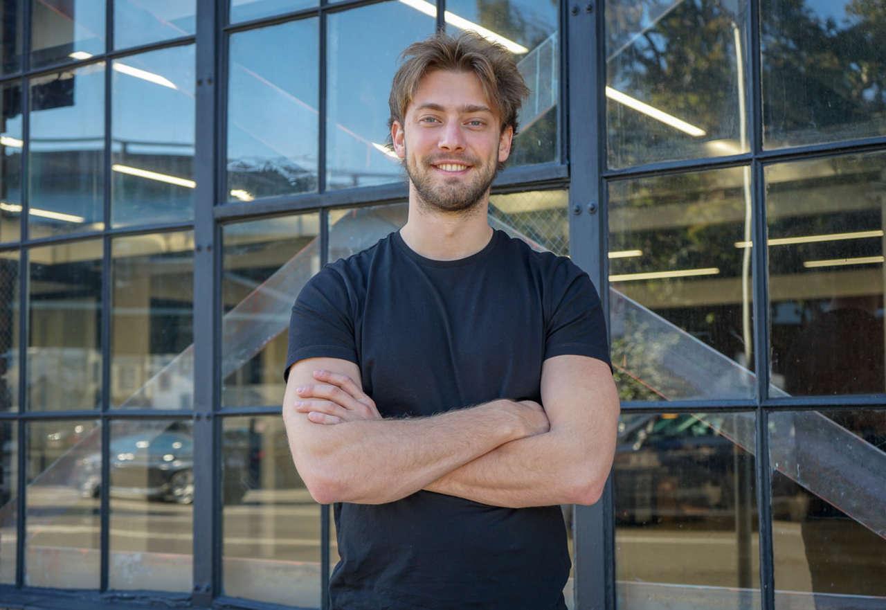 New Company Firefly is Bringing High-Tech Digital Ads to Uber and Lyft ...