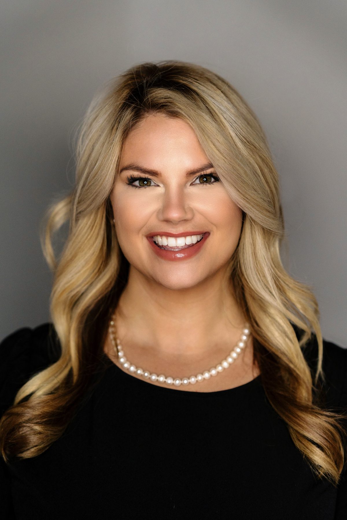 How Liz Francis Leverages Marketing and Mental Mastery to Help Clients ...