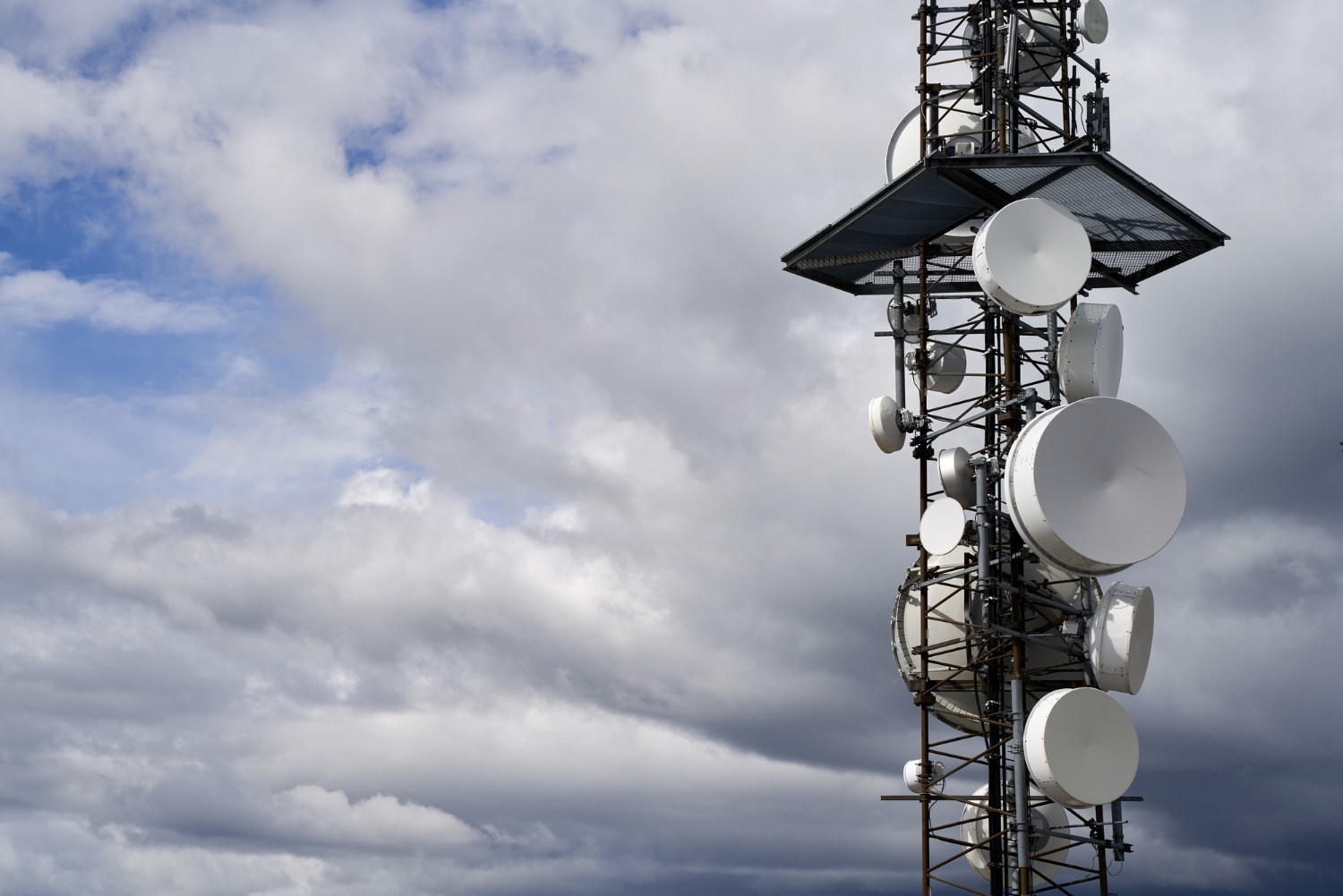 Top Five Premium Telecom Companies in the U.S.: A New Player ...