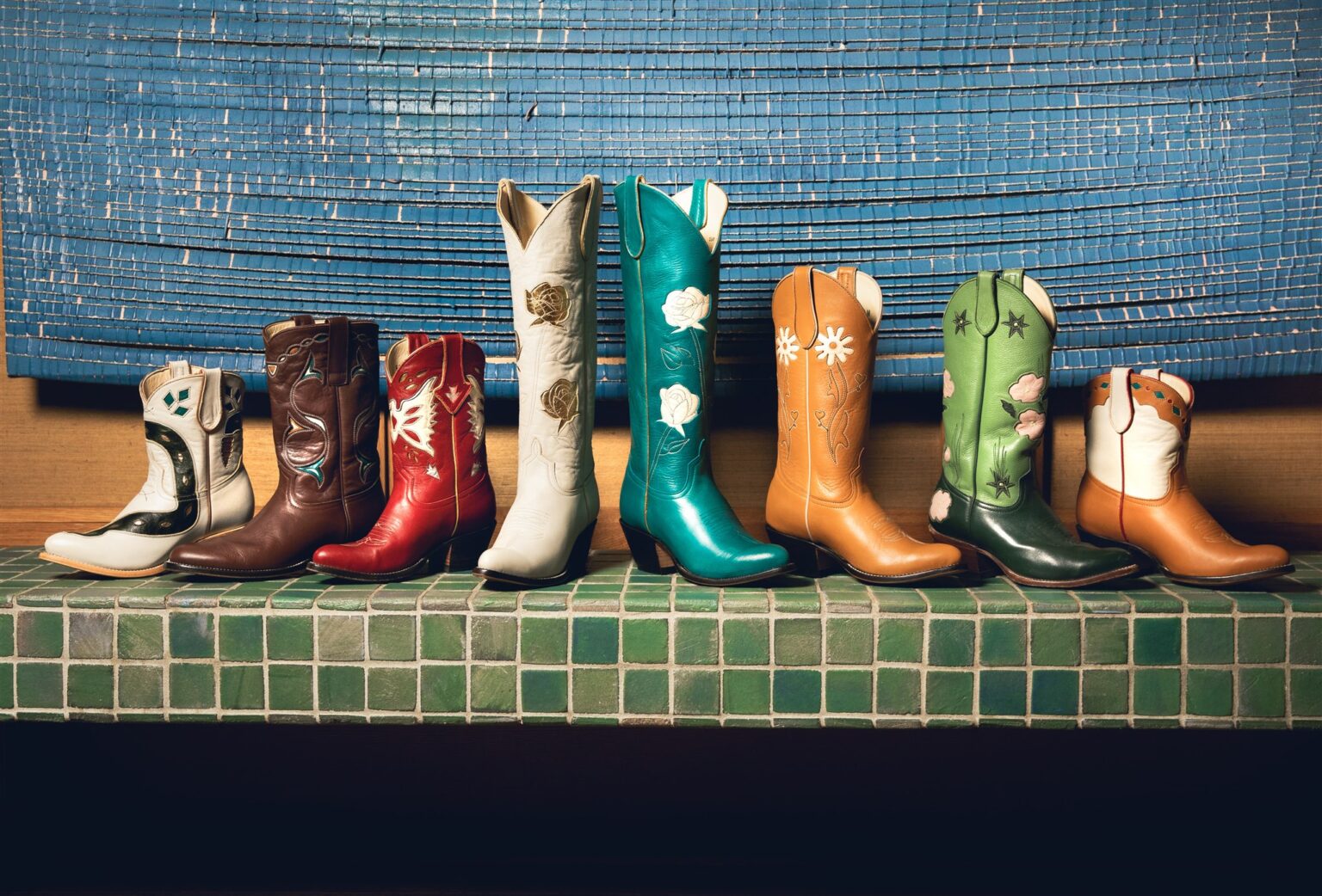 How Two Sisters Turned a COVID-Era Idea Into One of Western Fashion's ...